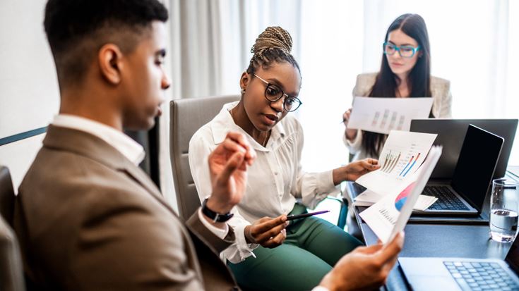 Audit careers | Find your next audit opportunity | Crowe LLP