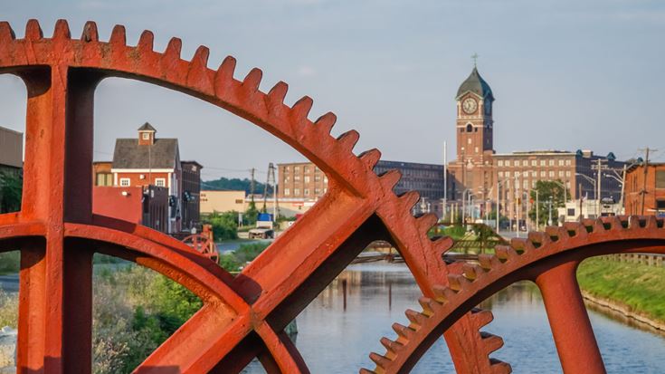 Tax services | Strategic business tax support | Crowe LLP